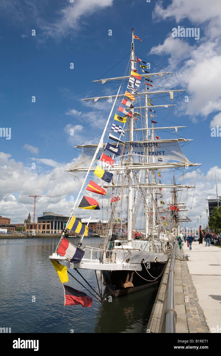 Lord nelson ship hi-res stock photography and images - Alamy