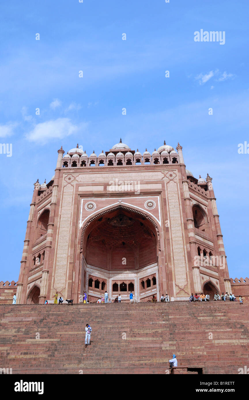 Buland Darwaza, Victory Gate, Masjid-i-Jahan Numa or Jami Masjid Mosque ...