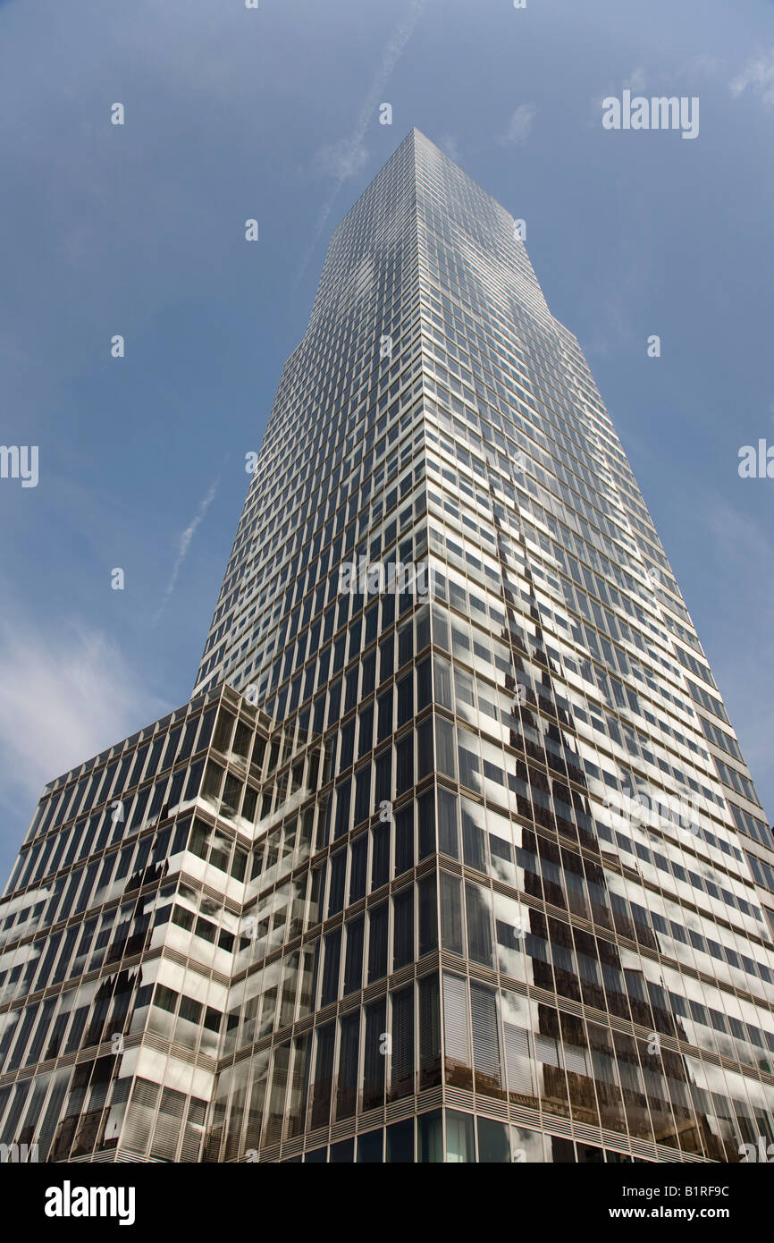 The Media Park, Koelner Turm, Tower of Cologne, 43rd floor, habitation ...