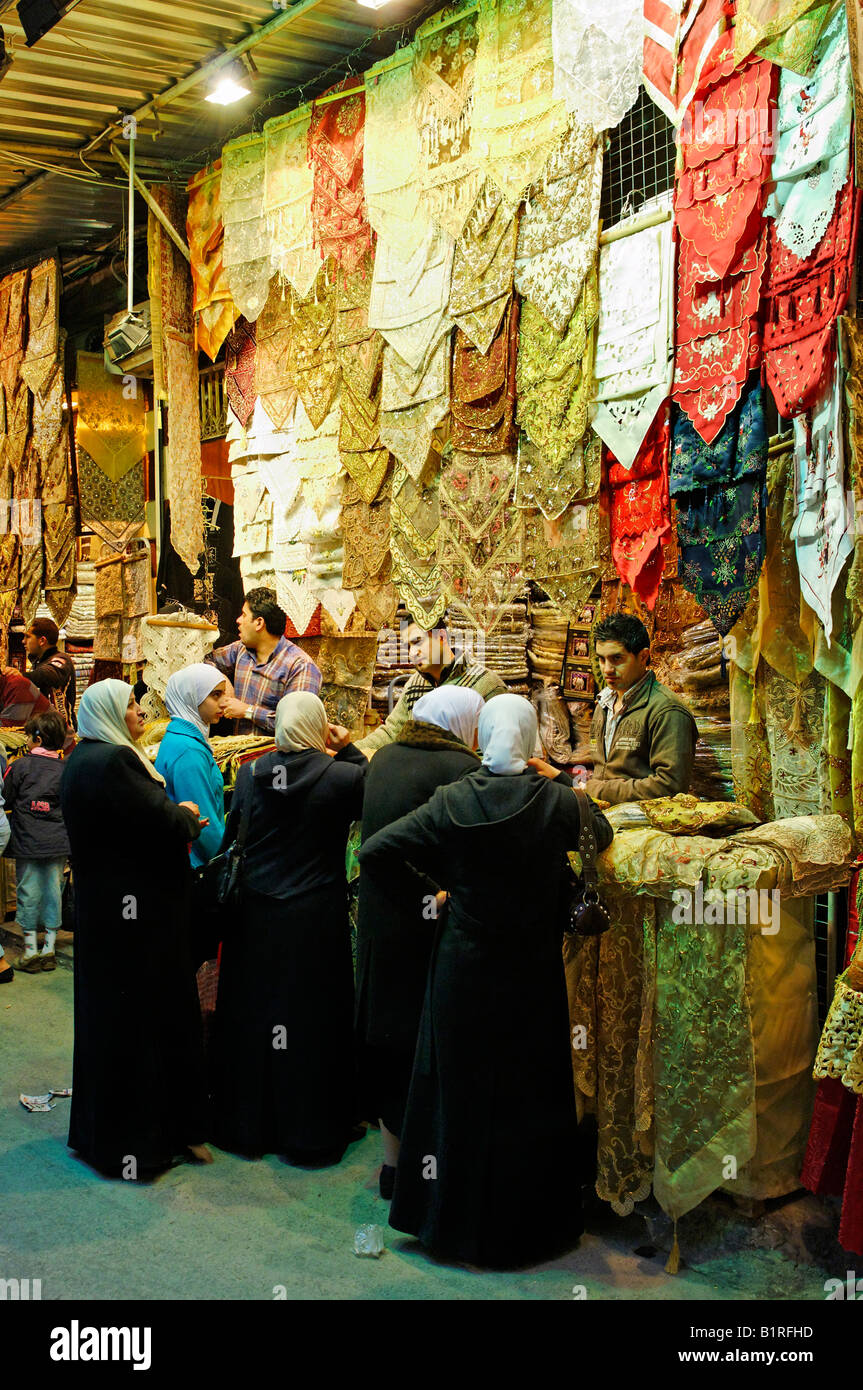 Shopping in the Material and clothing souk, Aleppo Bazaar, UNESCO world ...