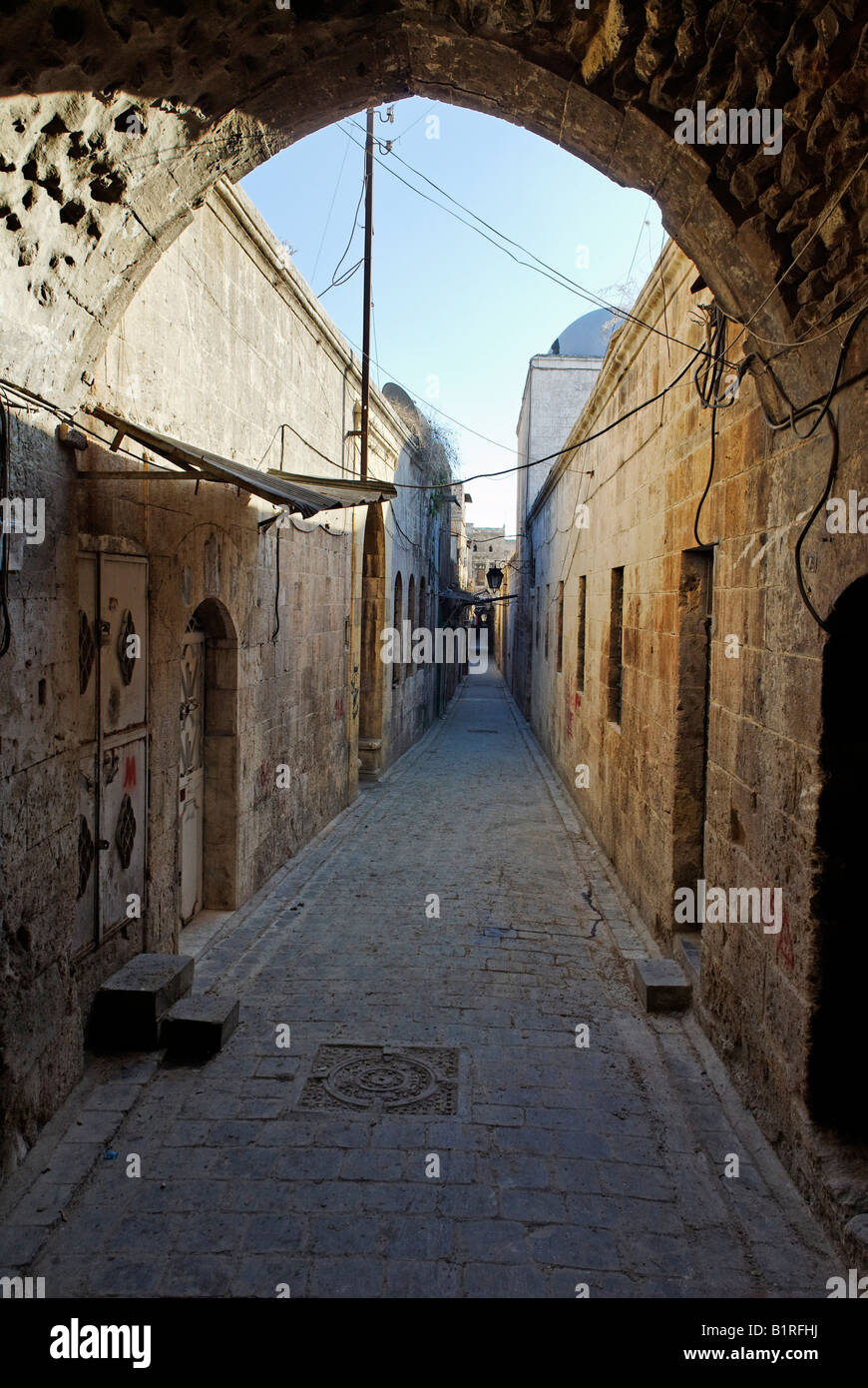 An Alley in the souk, Aleppo bazaar, UNESCO world heritage site, Syria ...