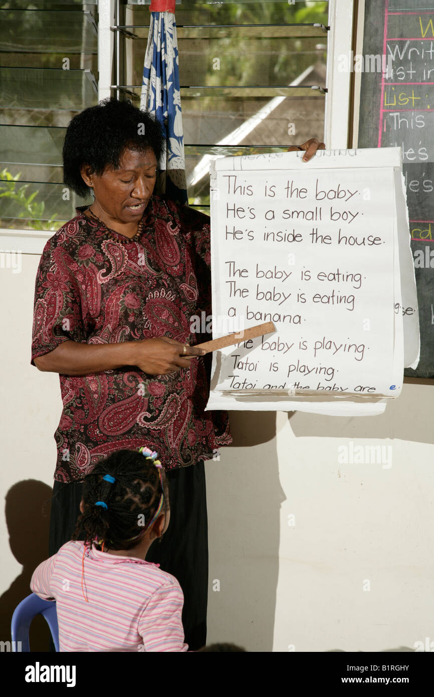 School papua new guinea children hi-res stock photography and images ...