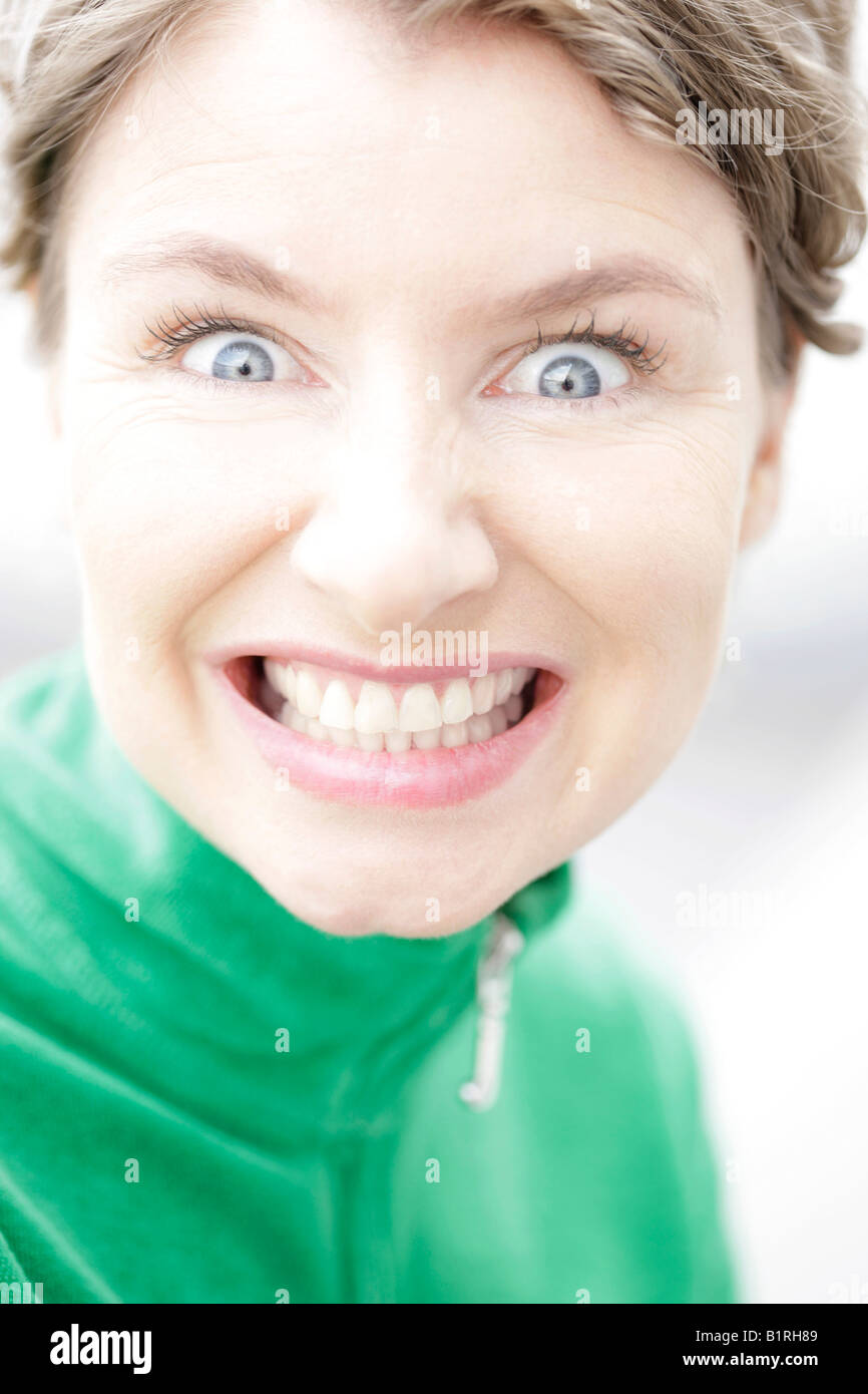 Wearing dark green jacket hi-res stock photography and images - Alamy