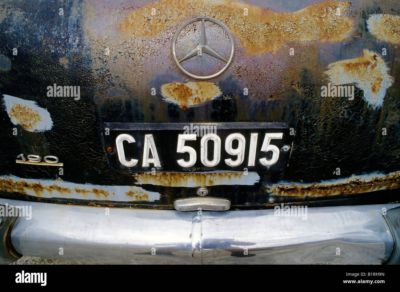 Mercedes benz number plate hi-res stock photography and images - Alamy