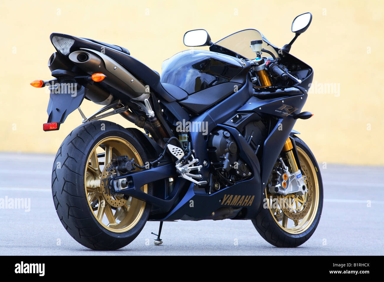 Motorbike Yamaha R1 Stock Photo - Alamy