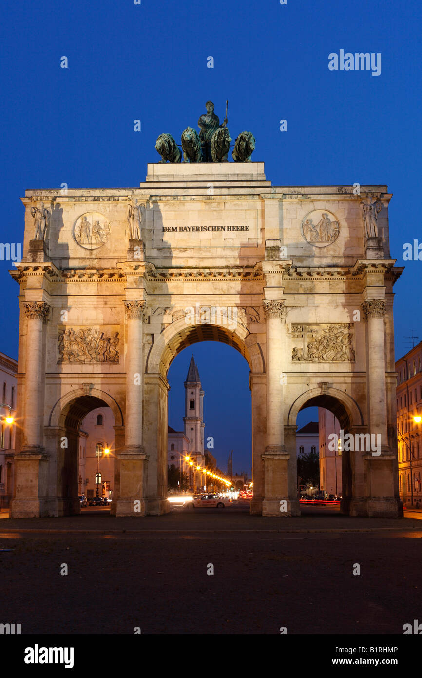 Victory gate hi-res stock photography and images - Alamy