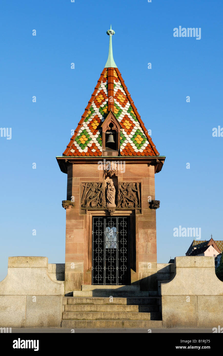 Bridge chapel hi-res stock photography and images - Alamy