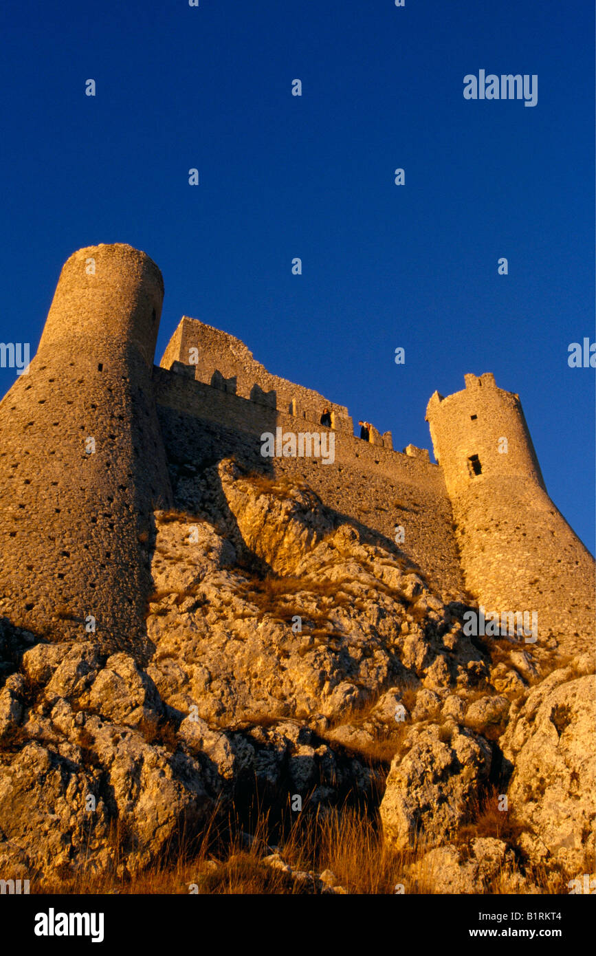 Castel del monte rocca calascio hi-res stock photography and images - Alamy
