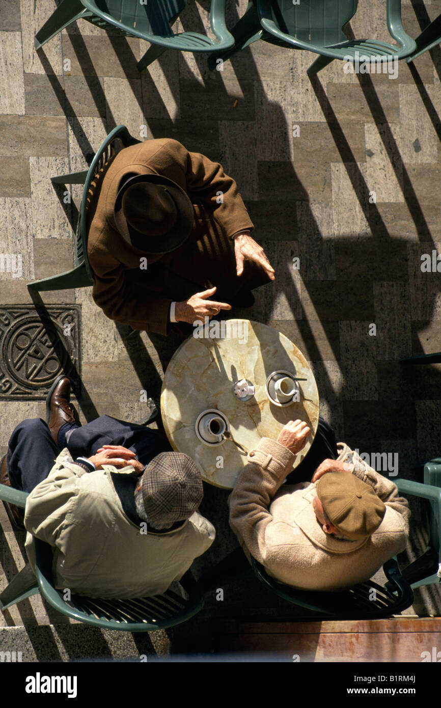 French men talking cafe hi-res stock photography and images - Alamy
