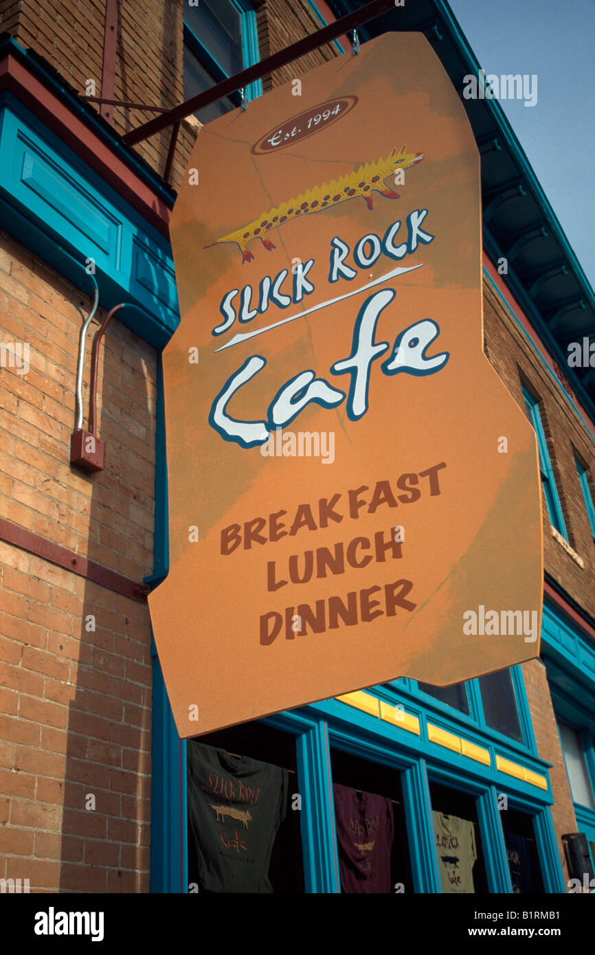 Slick track sign hi-res stock photography and images - Alamy