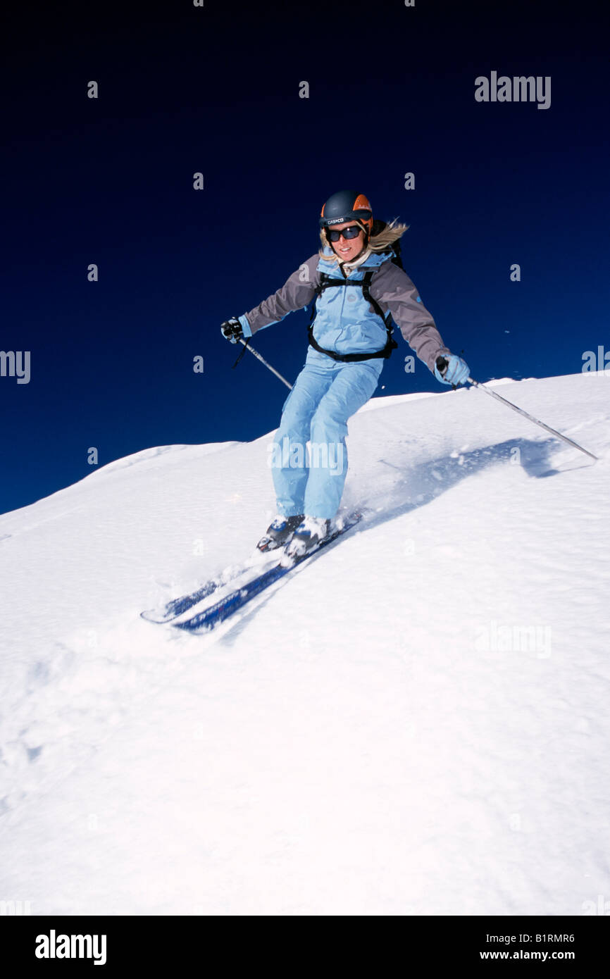 Skifahrer freerider hi-res stock photography and images - Alamy