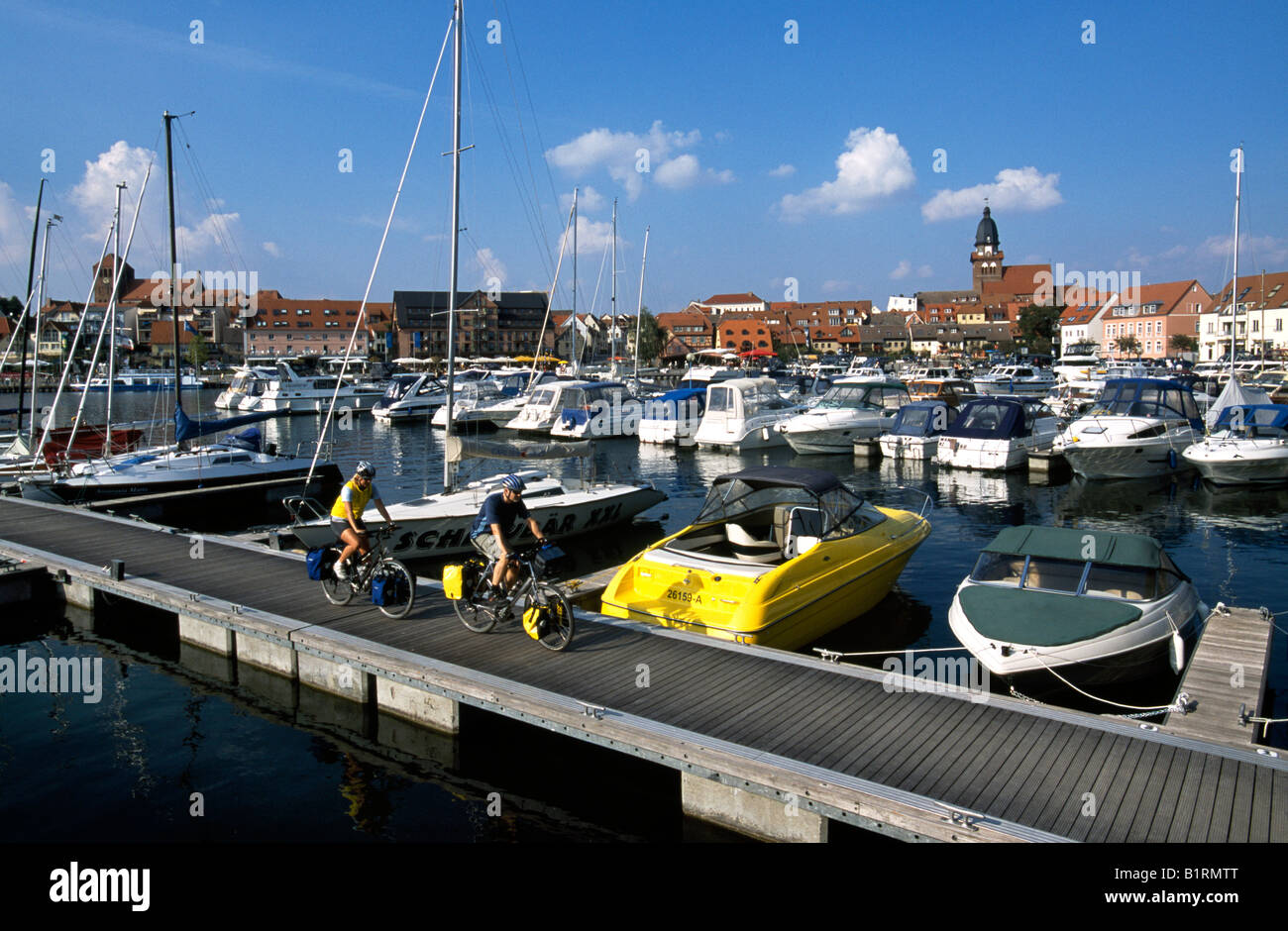 Marina fahren hi-res stock photography and images - Alamy