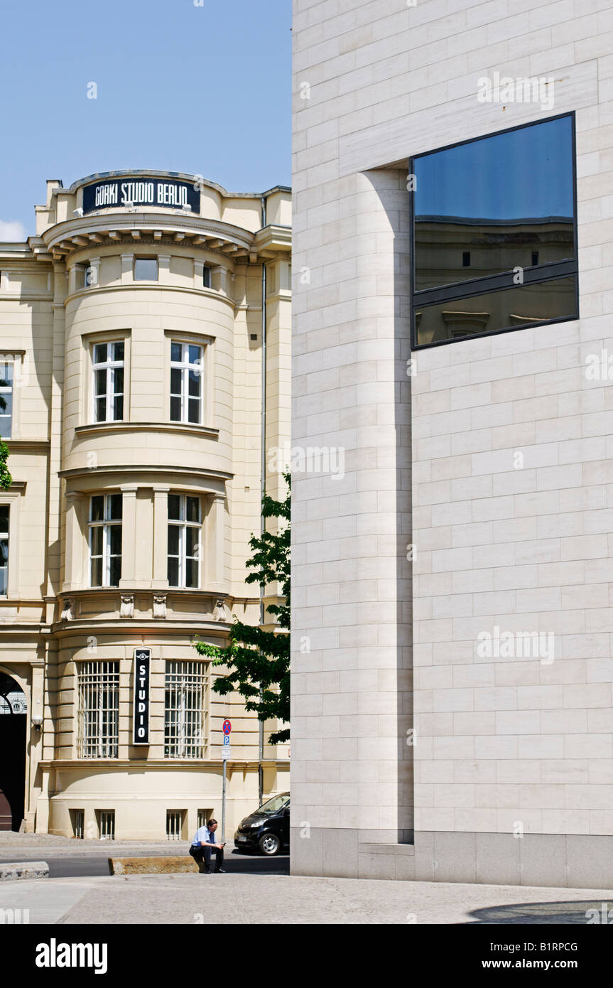 Single window in the extension of the German Historical Museum ...