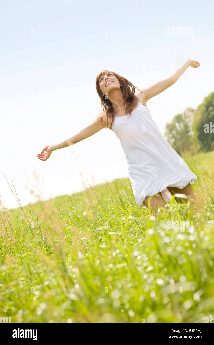 Girls spinning in dresses hi-res stock photography and images - Alamy