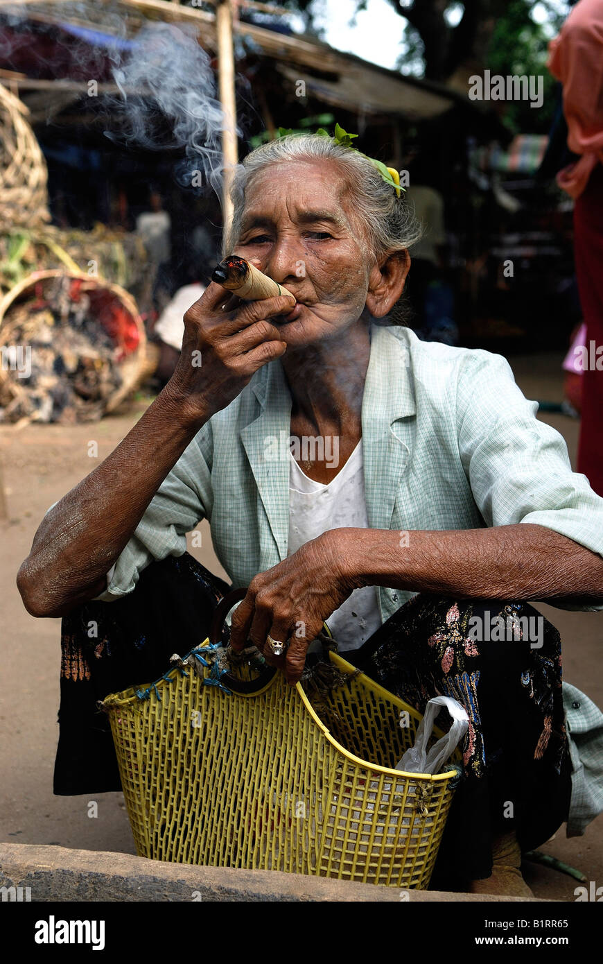 Old woman, smoking a cheroot, Burmese, Bagan, Burma, Myanmar, Southeast ...