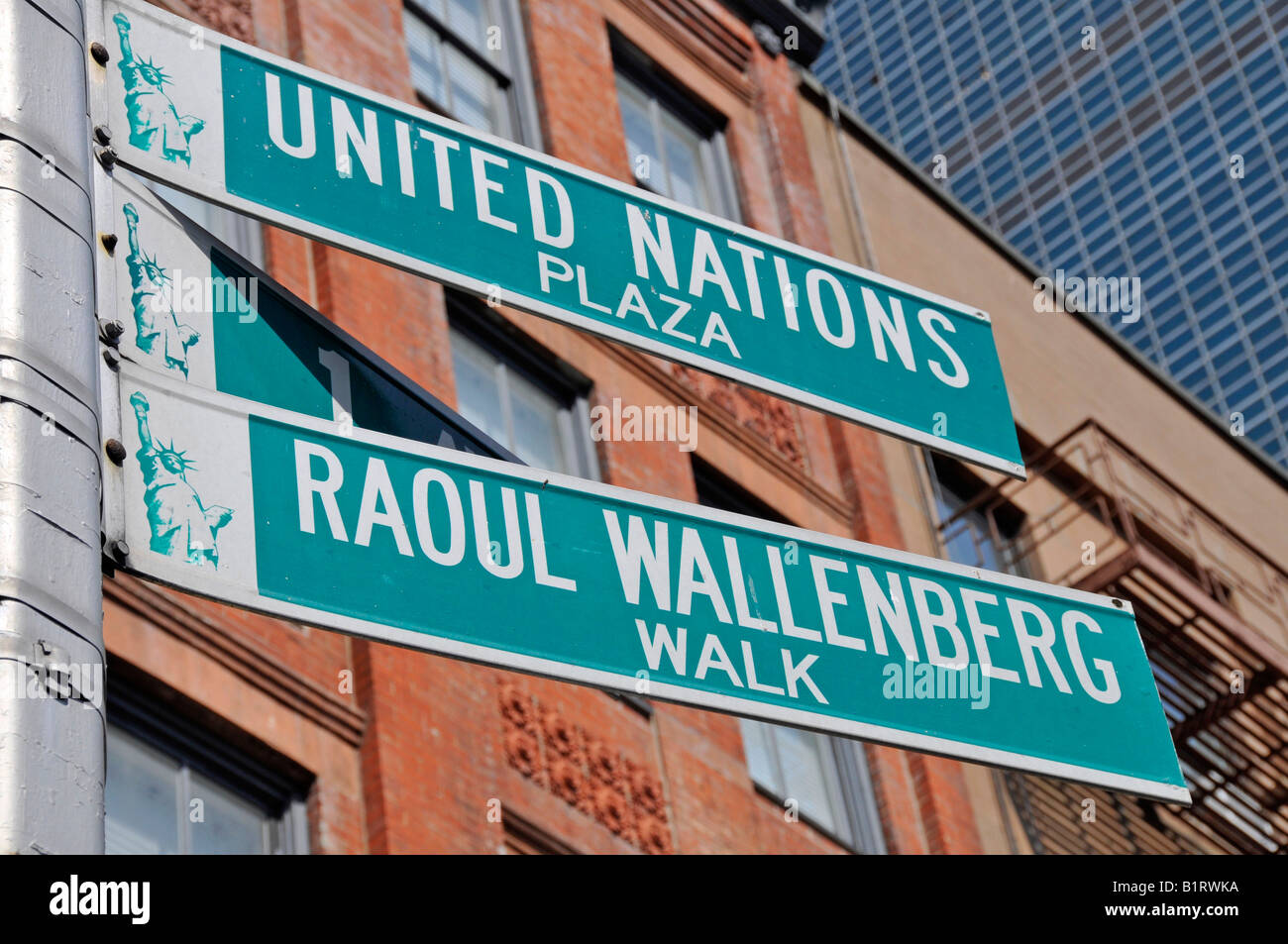 United states and un headquarters hi-res stock photography and images ...