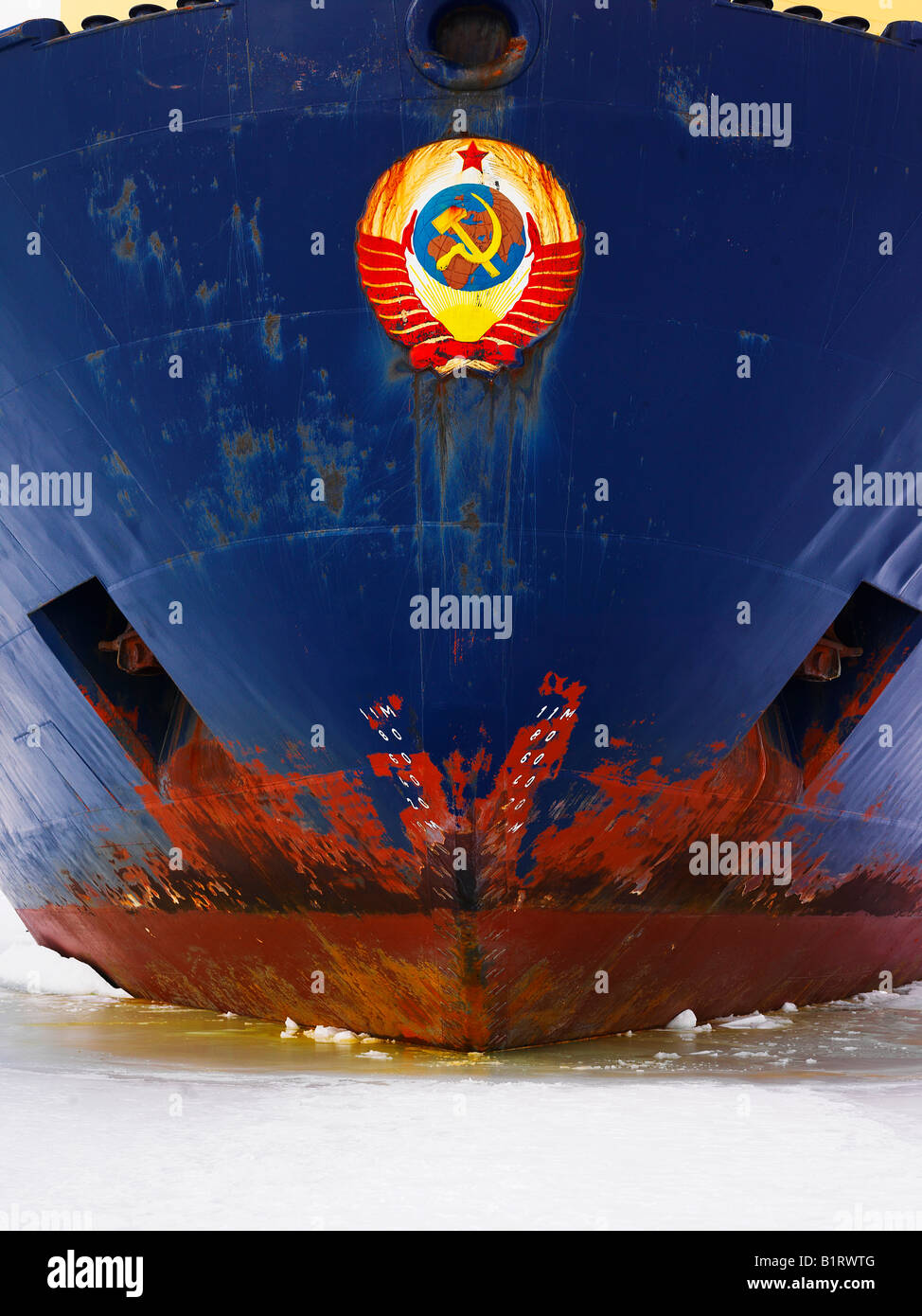 Ice breaker ship front hi-res stock photography and images - Alamy