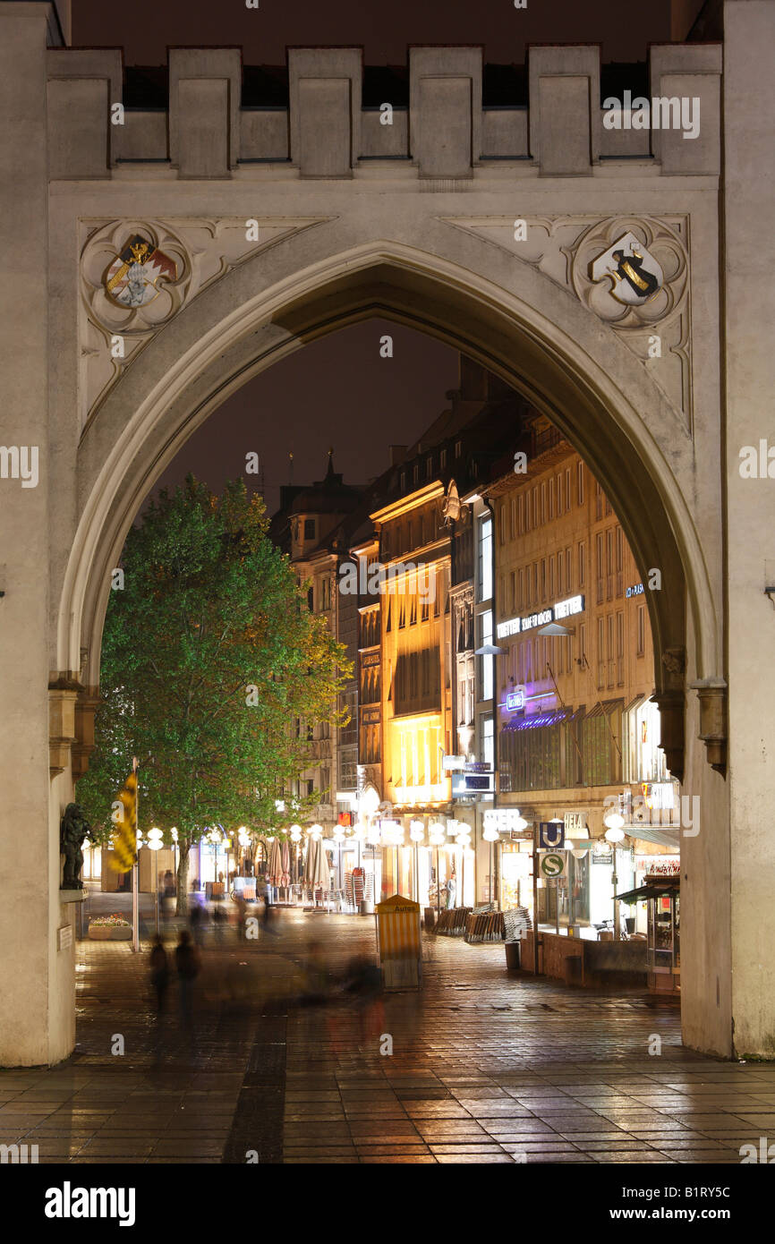 Karlstor gate at Karlsplatz, view towards Neuhauser Strasse, Munich ...