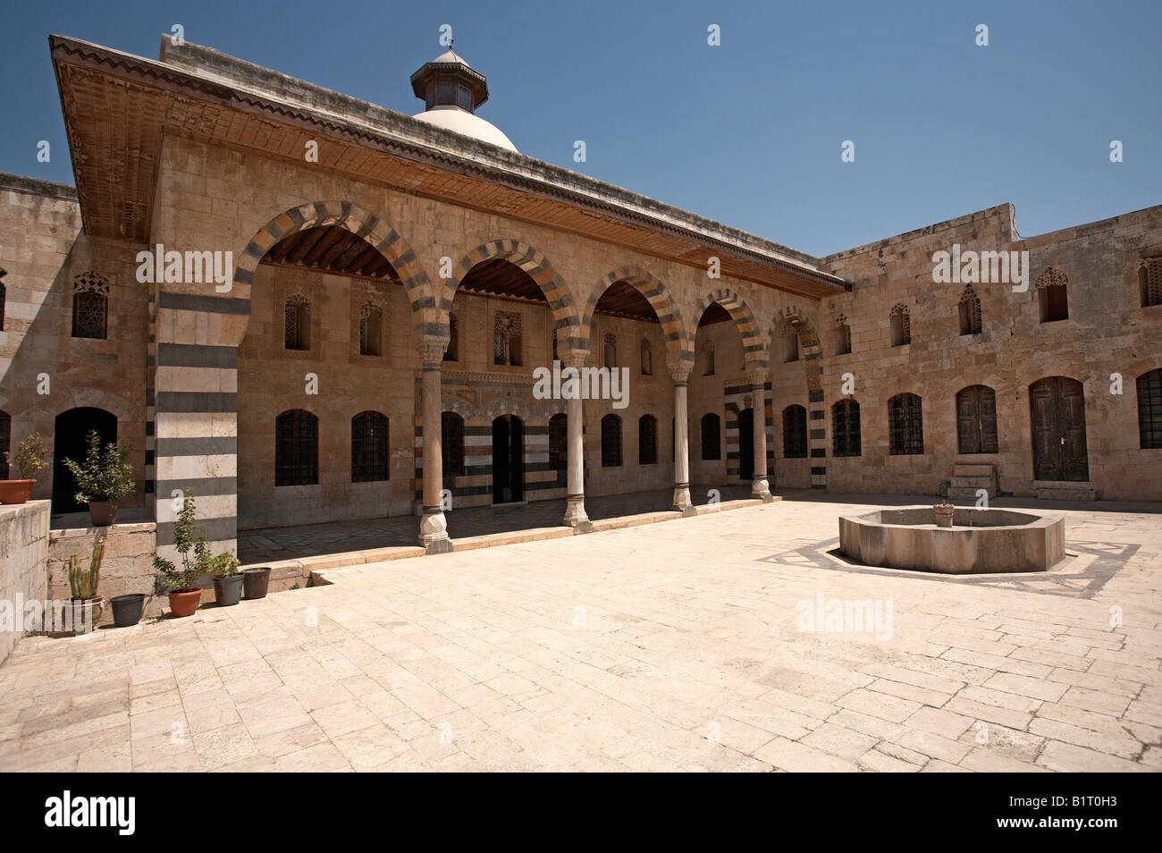 Hama Syria Azem palace courtyard Stock Photo - Alamy