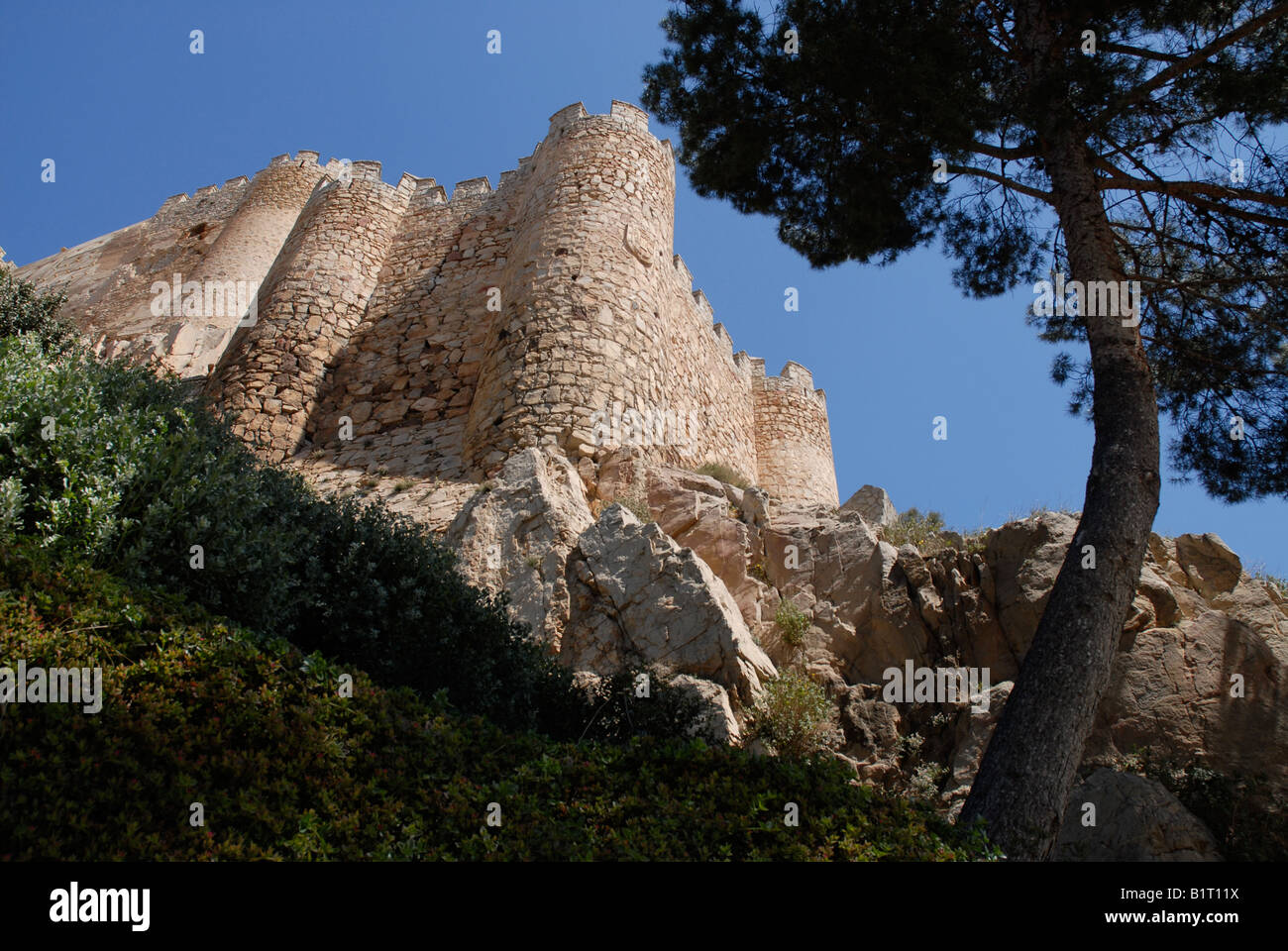 Almansa castle albacete hi-res stock photography and images - Alamy