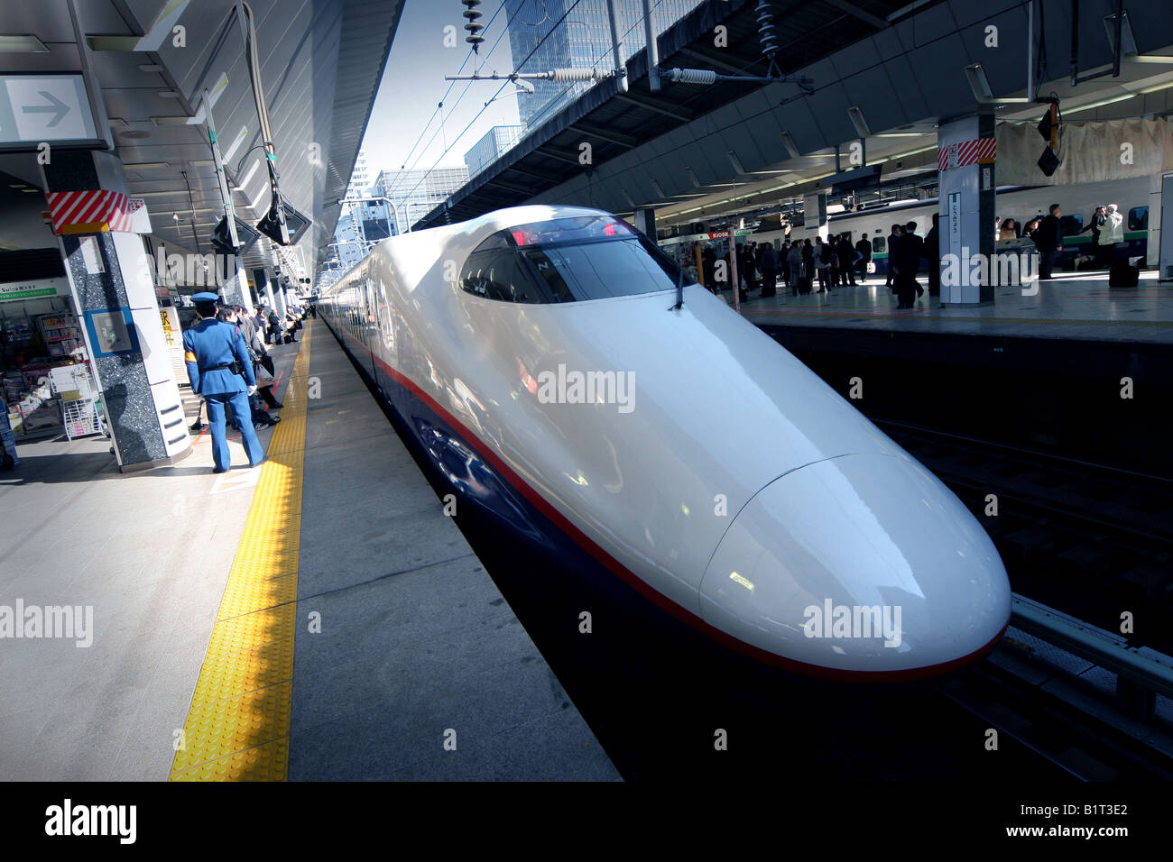 Bullet Train Tokyo Station Japan Stock Photo - Alamy