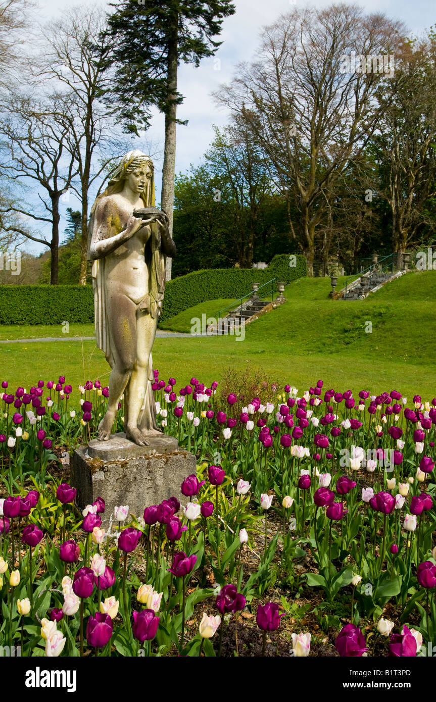 white lady statue torosay castle isle of mull scotland Stock Photo - Alamy
