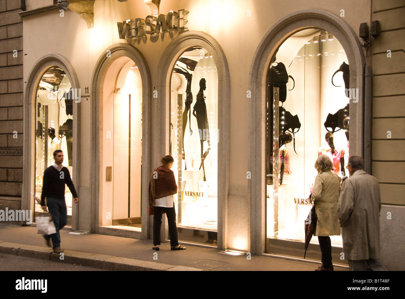 Milan via monte napoleone hi-res stock photography and images - Alamy