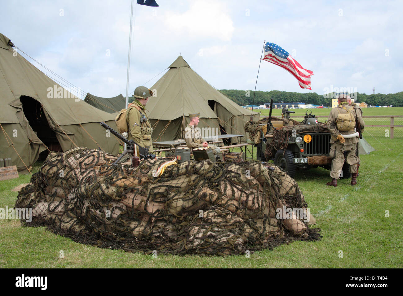 Machine gun emplacement hi-res stock photography and images - Alamy