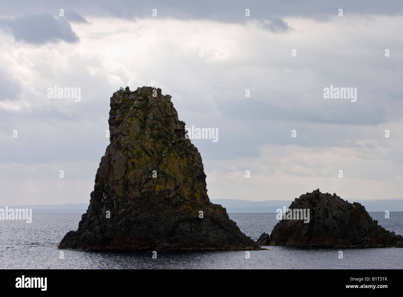Cyclops rocks (Isole dei Ciclopi) in Aci Trezza, Sicily, Italy Stock ...