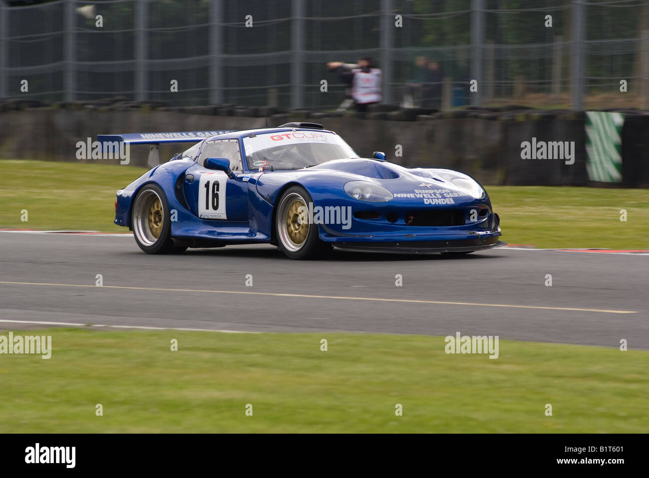 Marcos Mantis Sports Race Car Exiting Old Hall Corner Oulton Park Motor ...