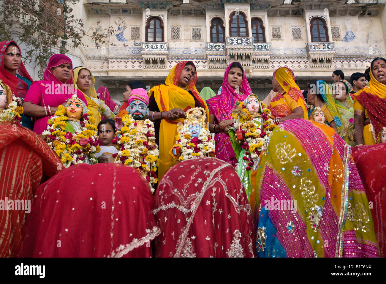 Gangur festival hi-res stock photography and images - Alamy