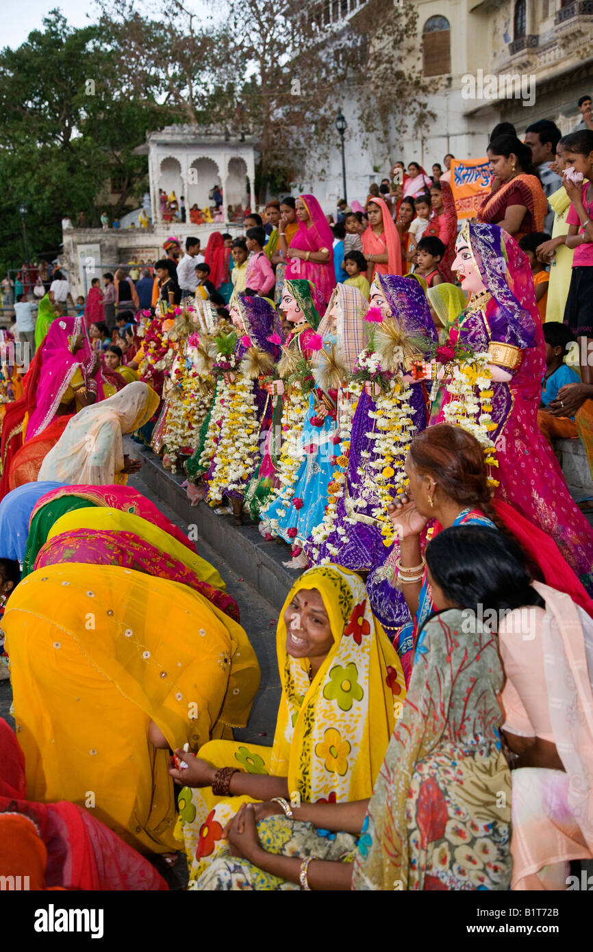 Gangur festival hi-res stock photography and images - Alamy