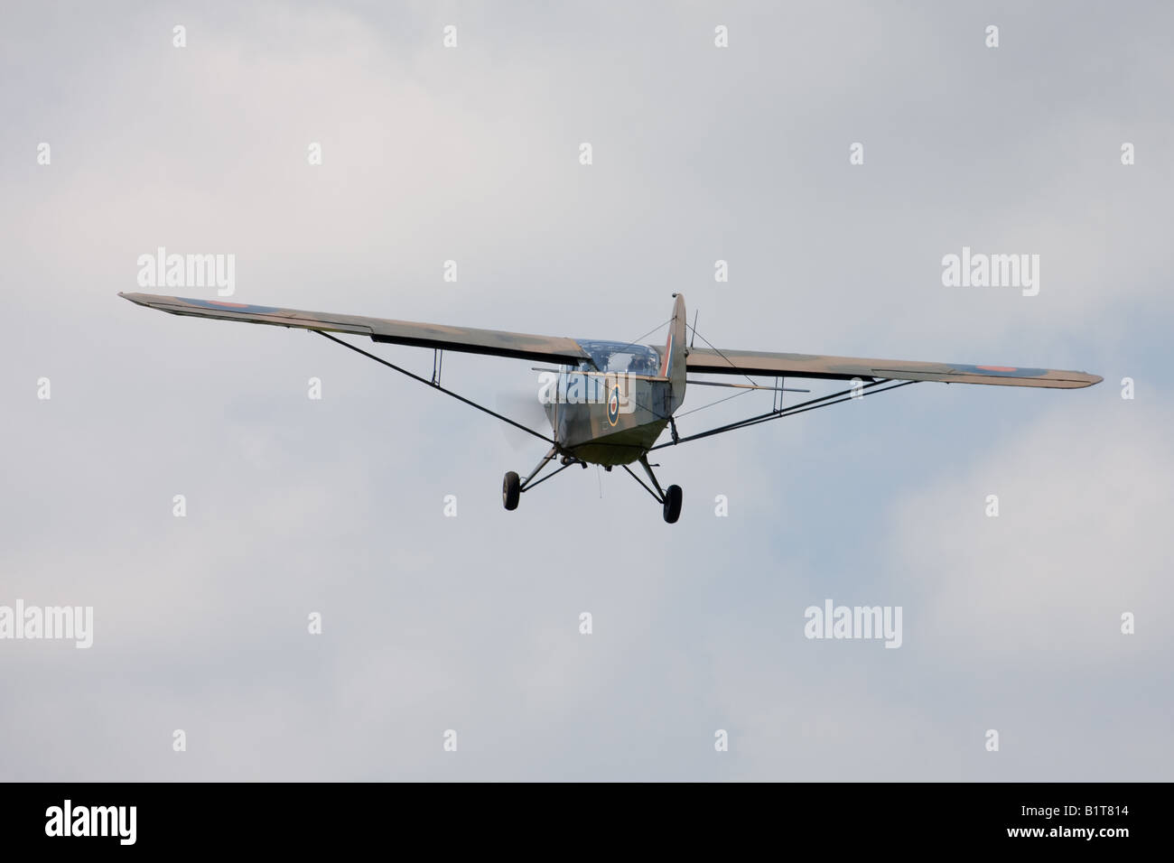 Asky hi-res stock photography and images - Alamy