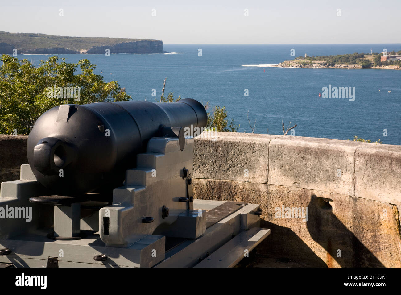 Old harbour defense canons at Middle Point Stock Photo - Alamy