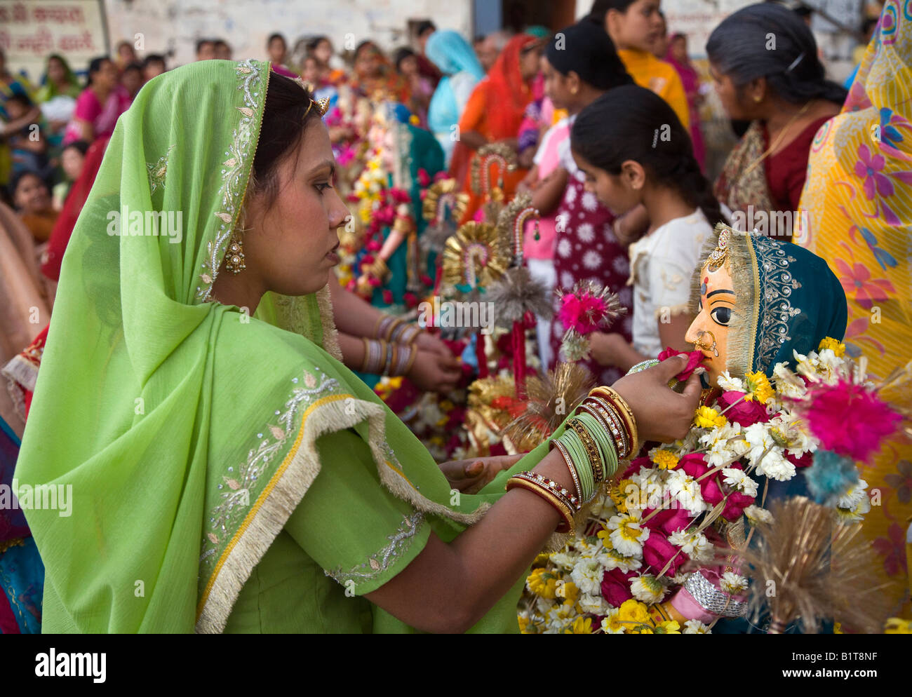 Gangur festival hi-res stock photography and images - Alamy
