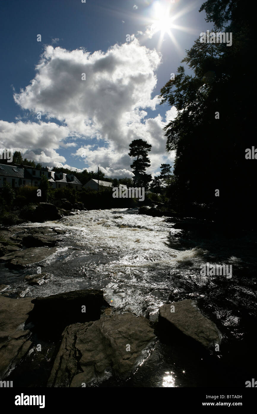 Village of Killin, Scotland. Silhouetted view of the River Dochart at ...