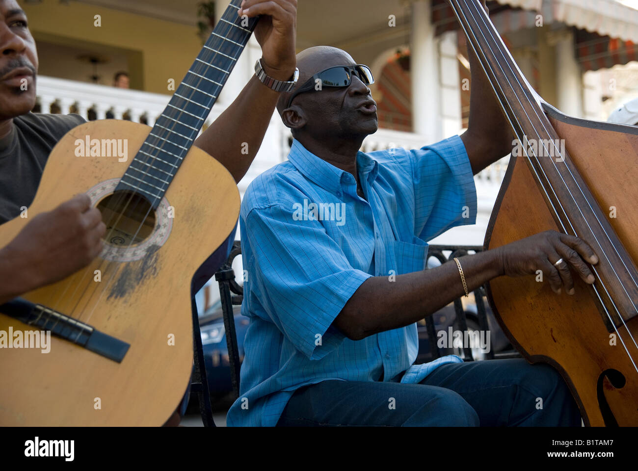 Cuban musicians in Parque Céspedes, Santiago de Cuba Stock Photo - Alamy
