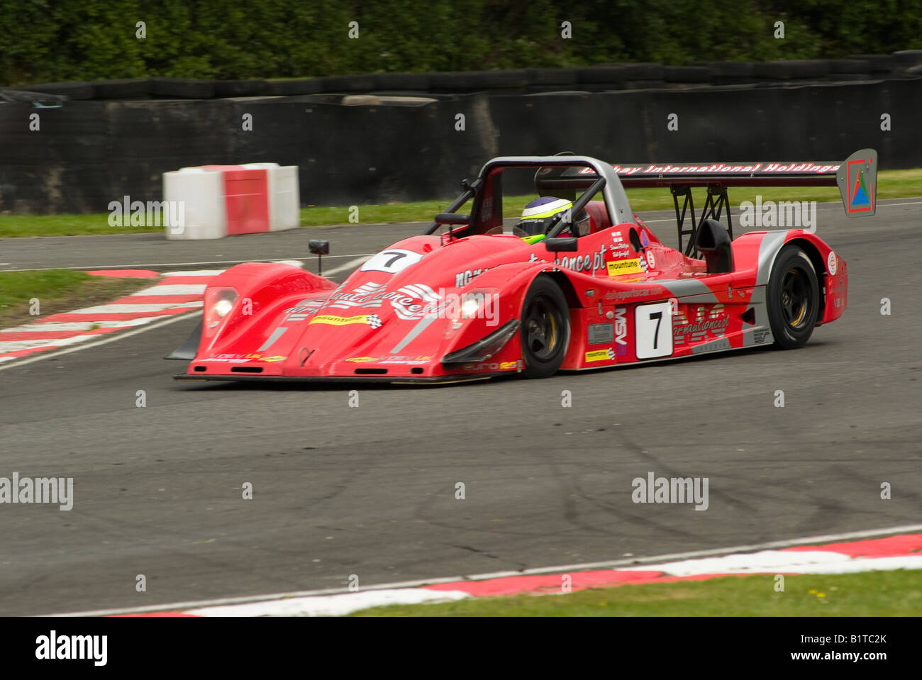 A V de V UK Norma M20F Sports Race Car in Brittens Corner at Oulton ...