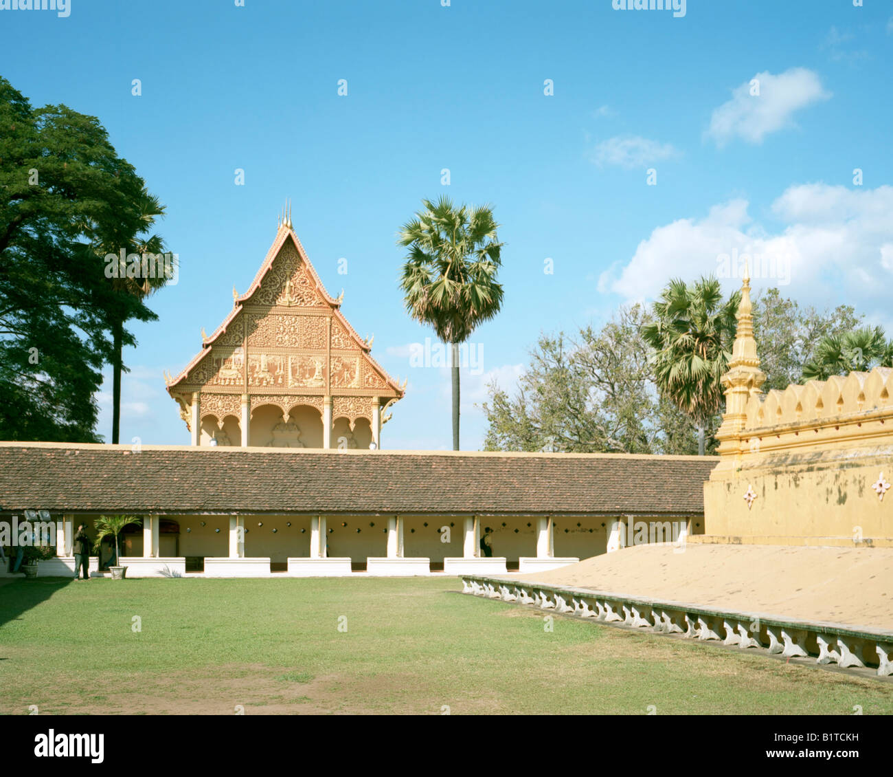 Inside the Pha That Luang Stock Photo - Alamy