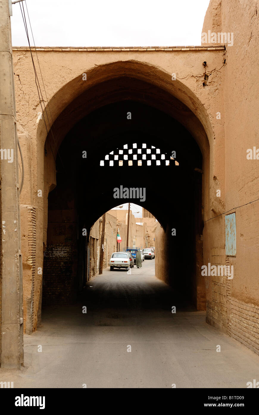 A junction where four alleyways meet in the old sector of Yazd, Iran ...
