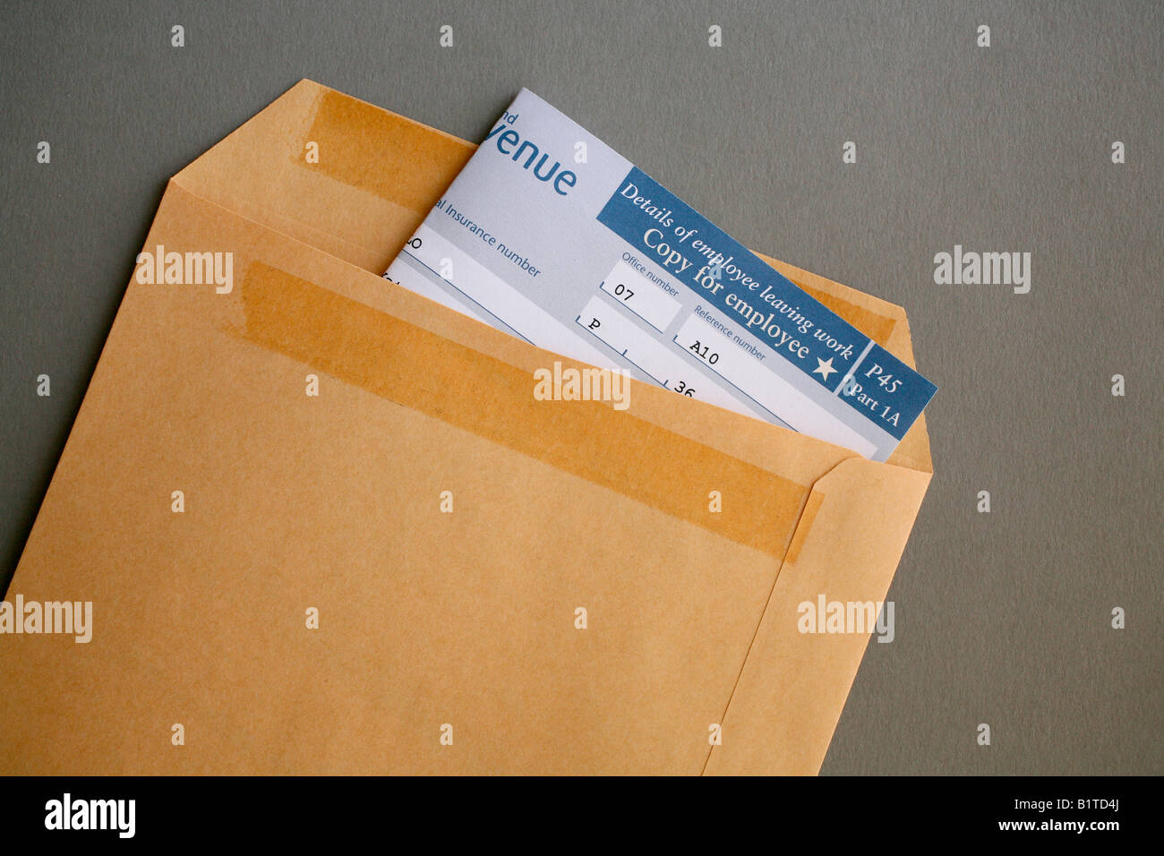 P45 form hi-res stock photography and images - Alamy