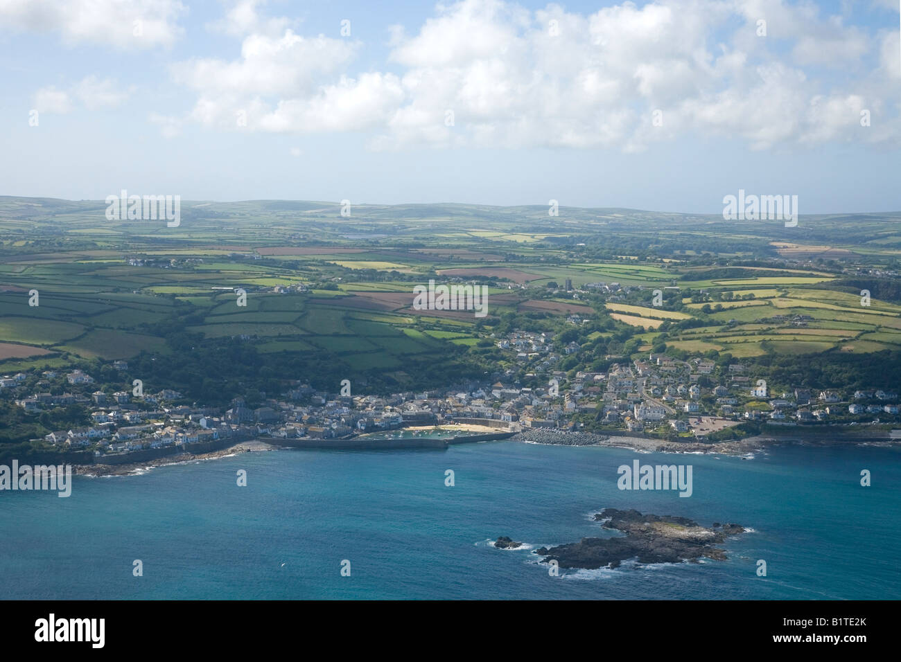 Cornwall mousehole coast hi-res stock photography and images - Alamy