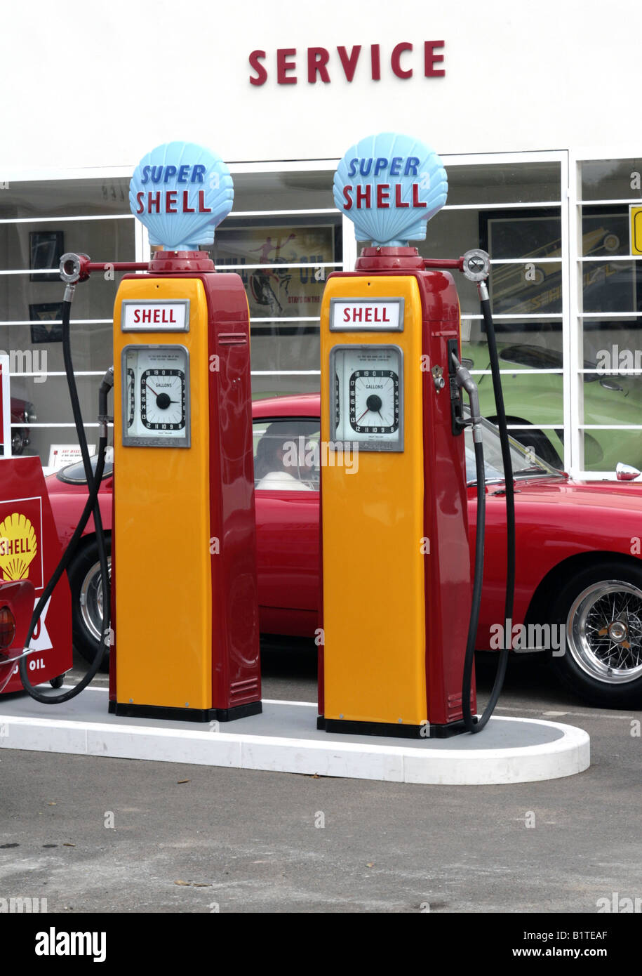 Super Shell service station with two 1950's petrol pumps Stock Photo ...