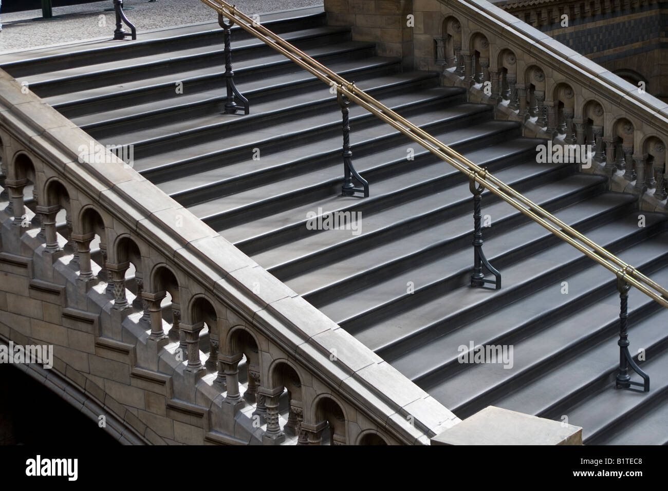 London stairs hi-res stock photography and images - Alamy