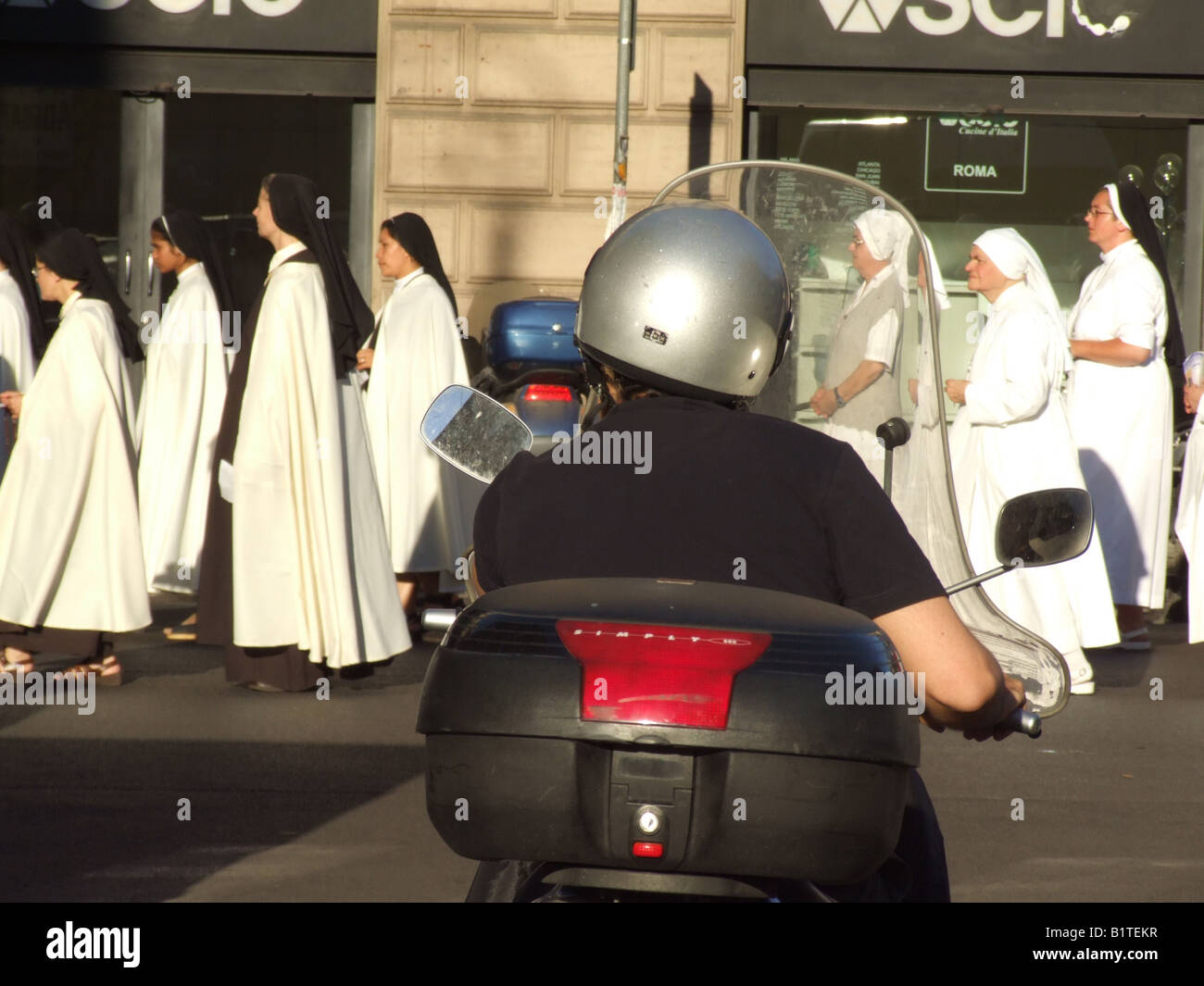 nuns at religious procession in rome italy Stock Photo - Alamy