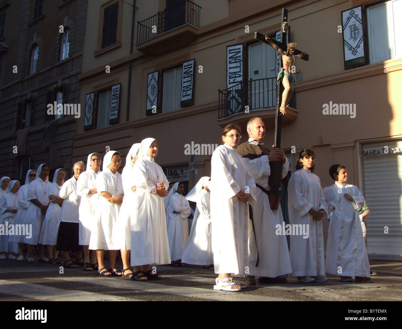 nuns at religious procession in rome italy Stock Photo - Alamy