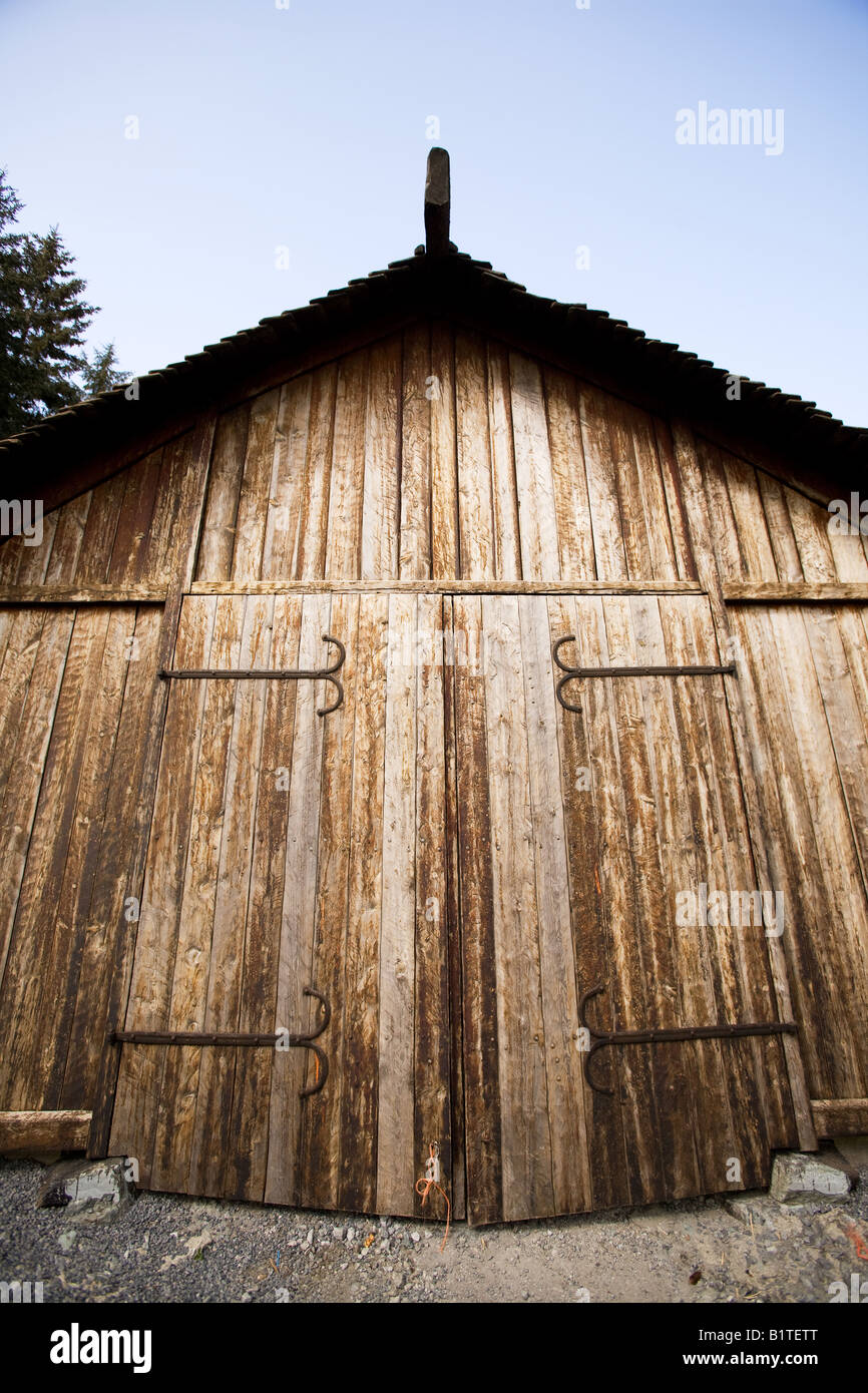 A viking boat house for storage of goods boats and weapons Stock Photo ...