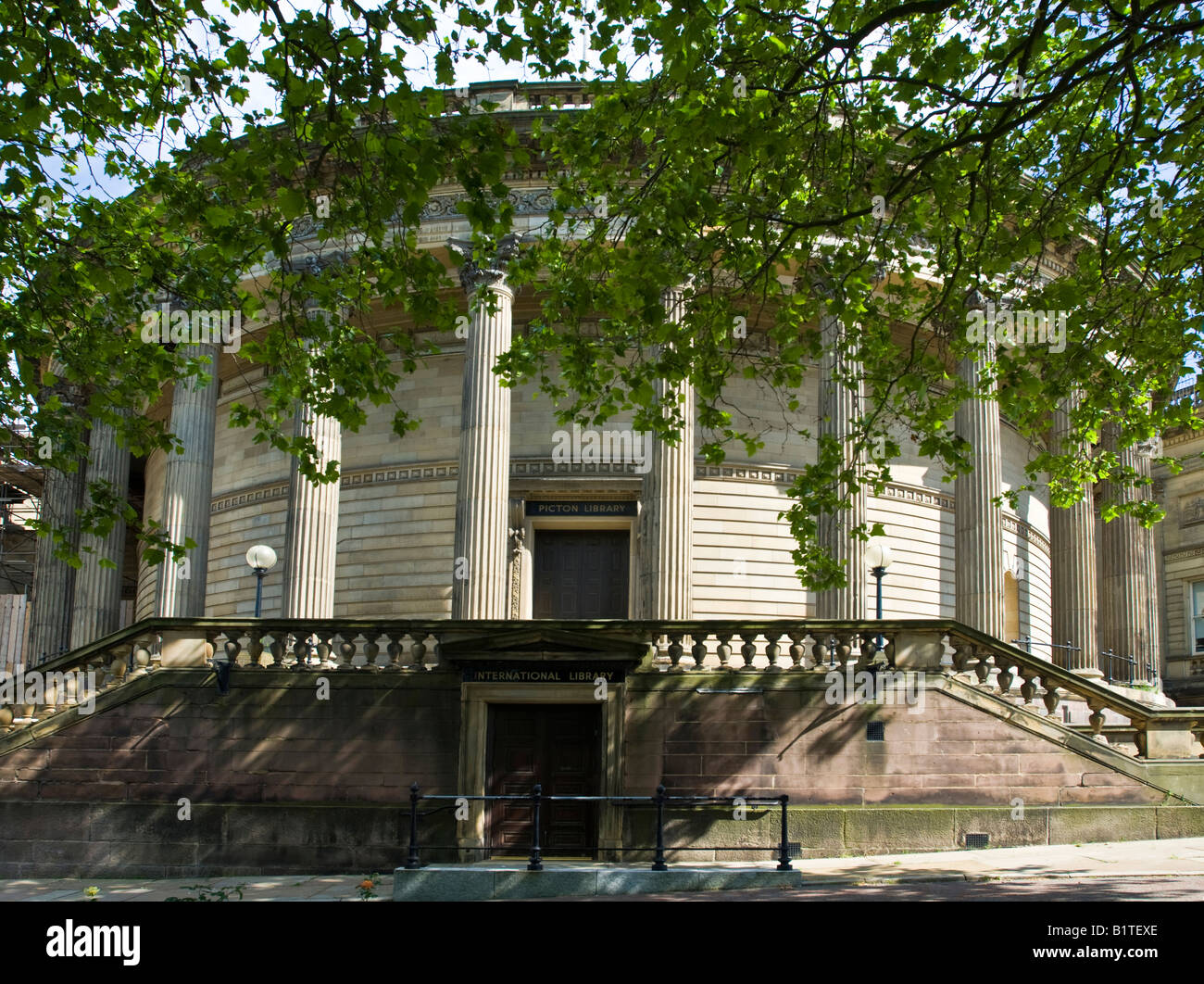 The front of the Picton reading room in William Brown Street in ...