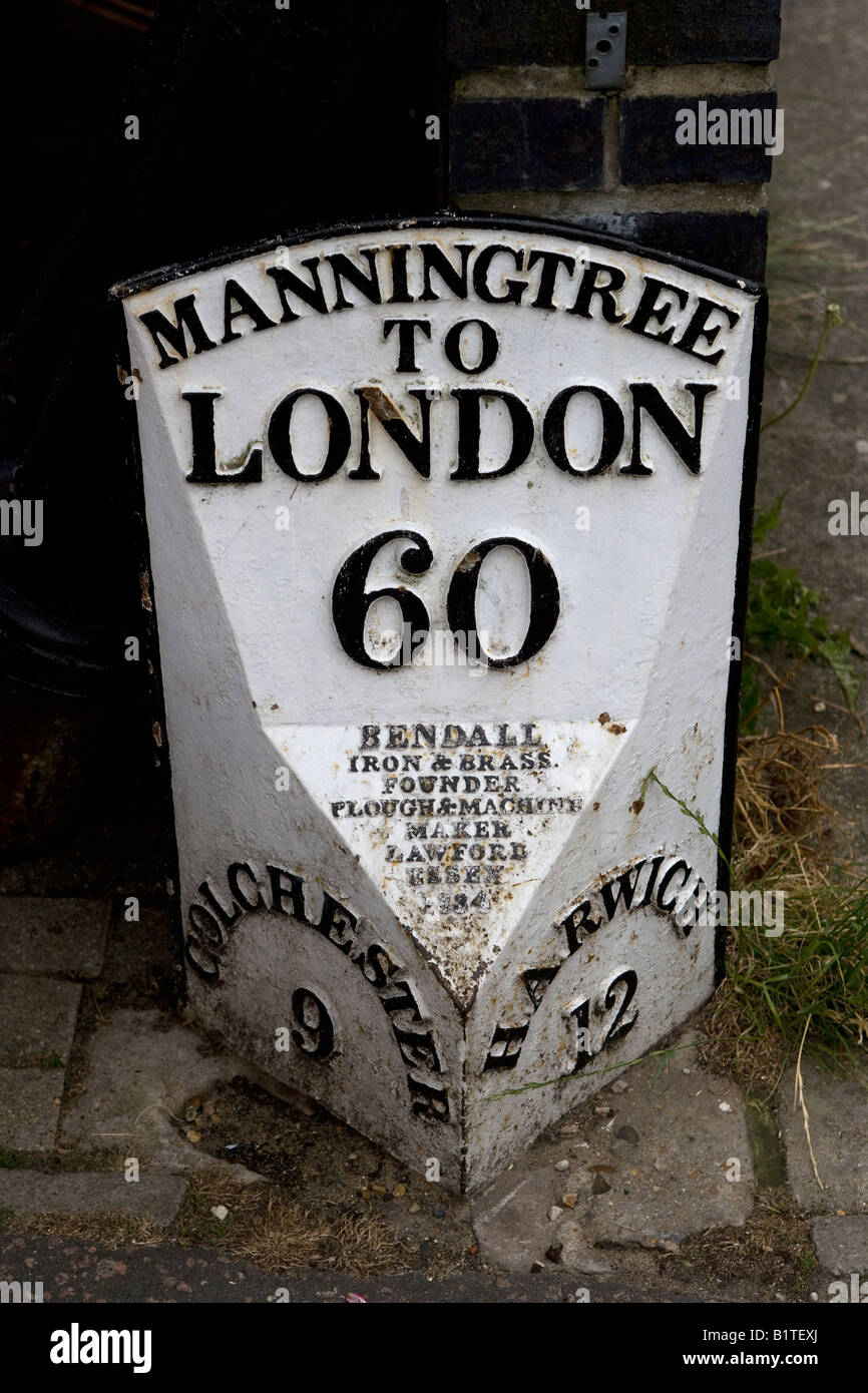 Distance marker on road hi-res stock photography and images - Alamy