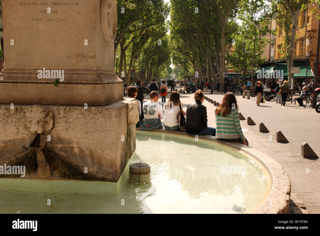 Fountain in Aix en Provence Stock Photo - Alamy